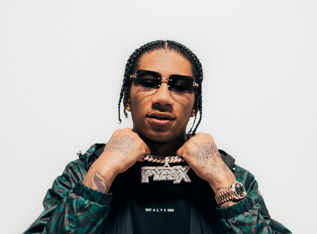 「UKドリルシーンを代表する声」と称えられる20歳、Digga Dの最新ミックステープ『Made In The Pyrex』が全英3位に初登場 ...