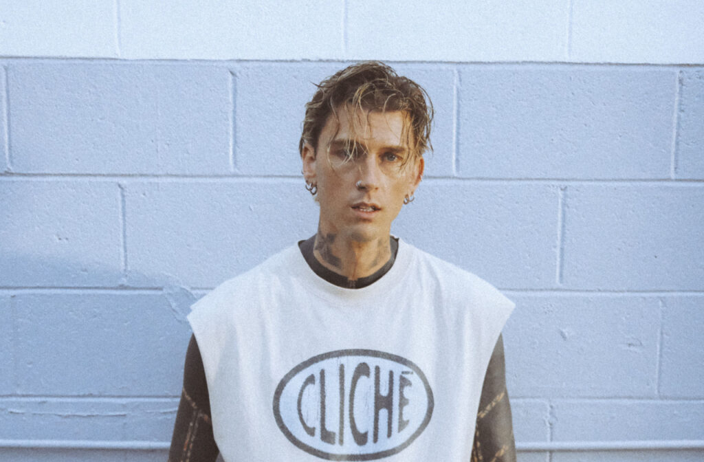 mgkことMachine Gun Kelly、3年振りの新作『lost americana』を8月8日にリリース、ボブ・ディランの予告映像の ...